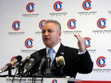 Dinkić demantovao da većina članova URS-a navija za Zvezdu i Partizan ...